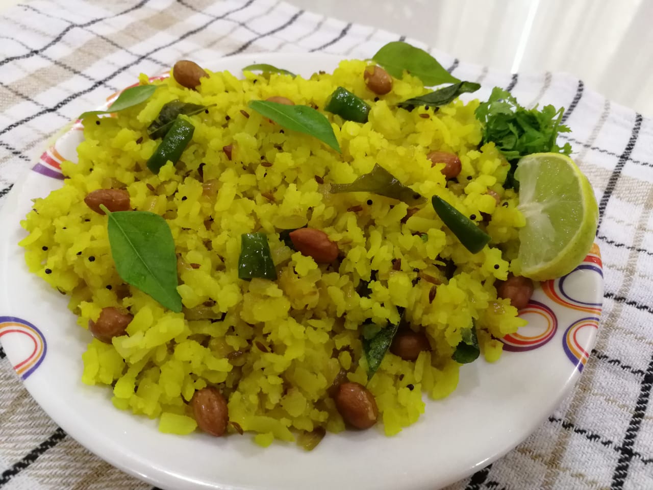 Poha Recipe | How To Make Poha - FoodiesParadize